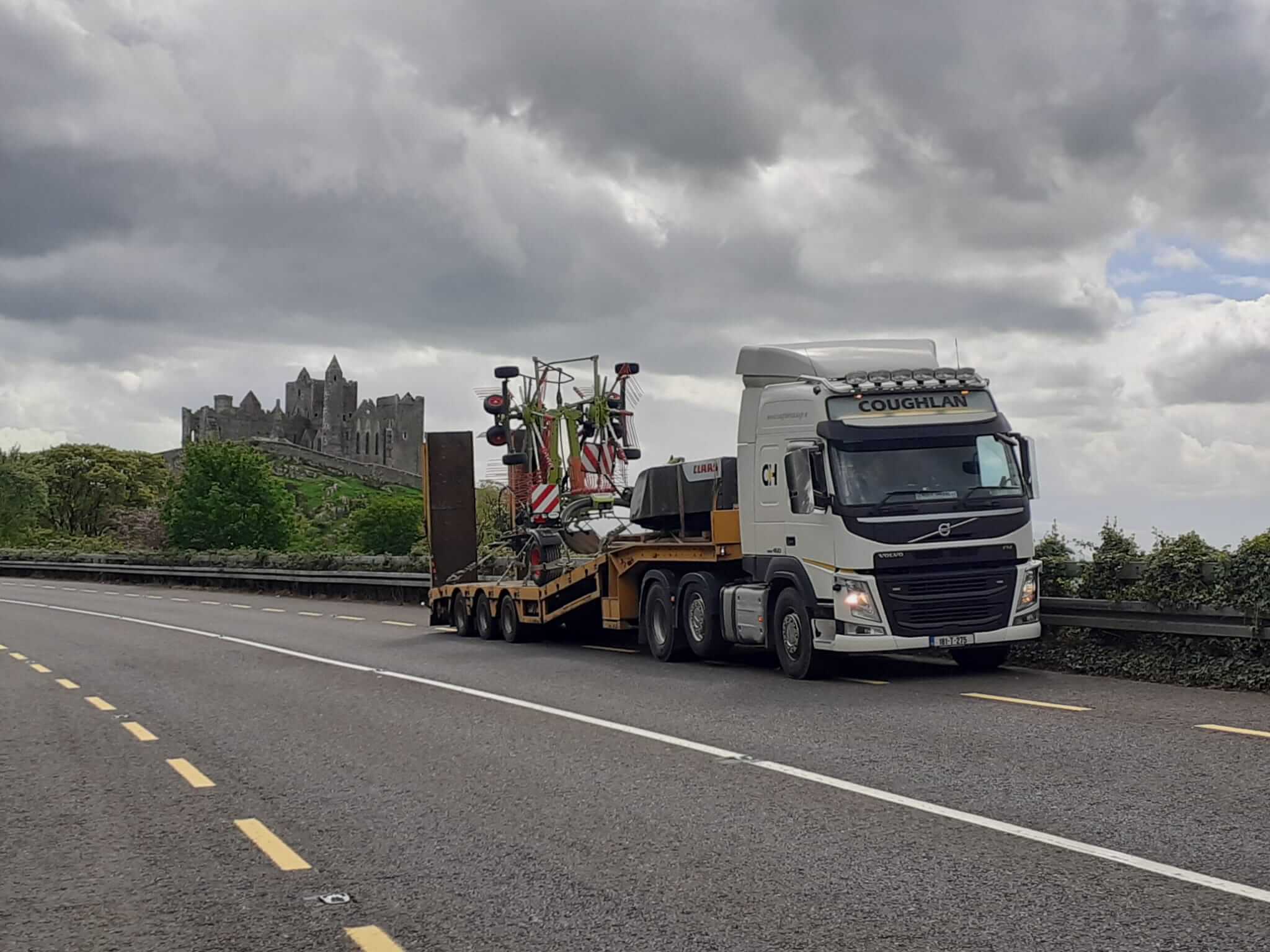 Low Loader Haulage - Coughlan Haulage